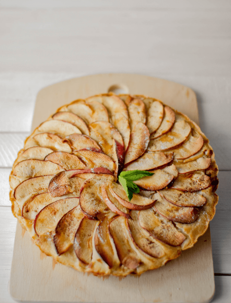 Quick and Easy Apple Pie Recipe - Vital Fair Living